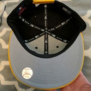 New Era | Accessories | Pittsburgh Pirates Snapback Hat | Poshmark